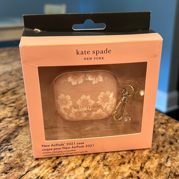 Headphones | Brand New Kate Spade Airpod 221 Case | Poshmark